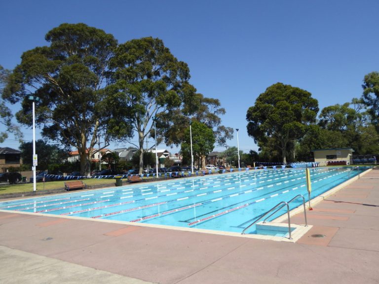 Essendon Swimming Pool – Queens Park, Moonee Ponds – Vintage Victoria